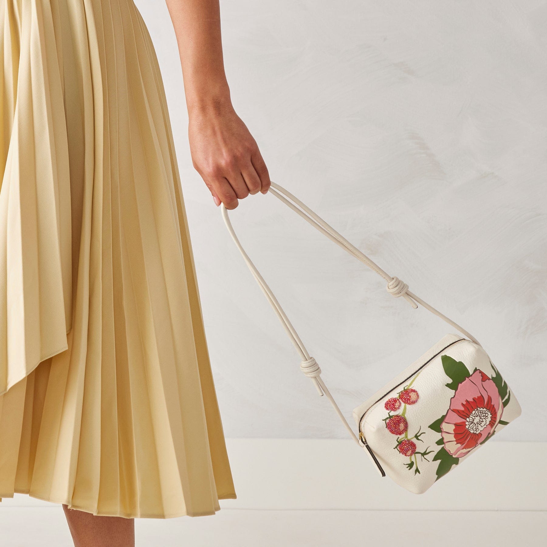 Blake Crossbody - Leather | Vera Bradley